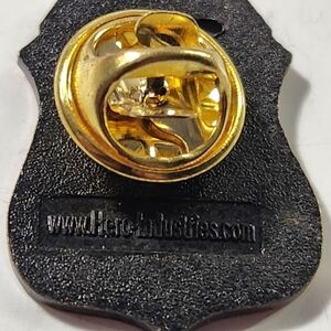FEDERAL BUREAU OF INVESTIGATION | Other | 255 Signed Vintage Pin ...